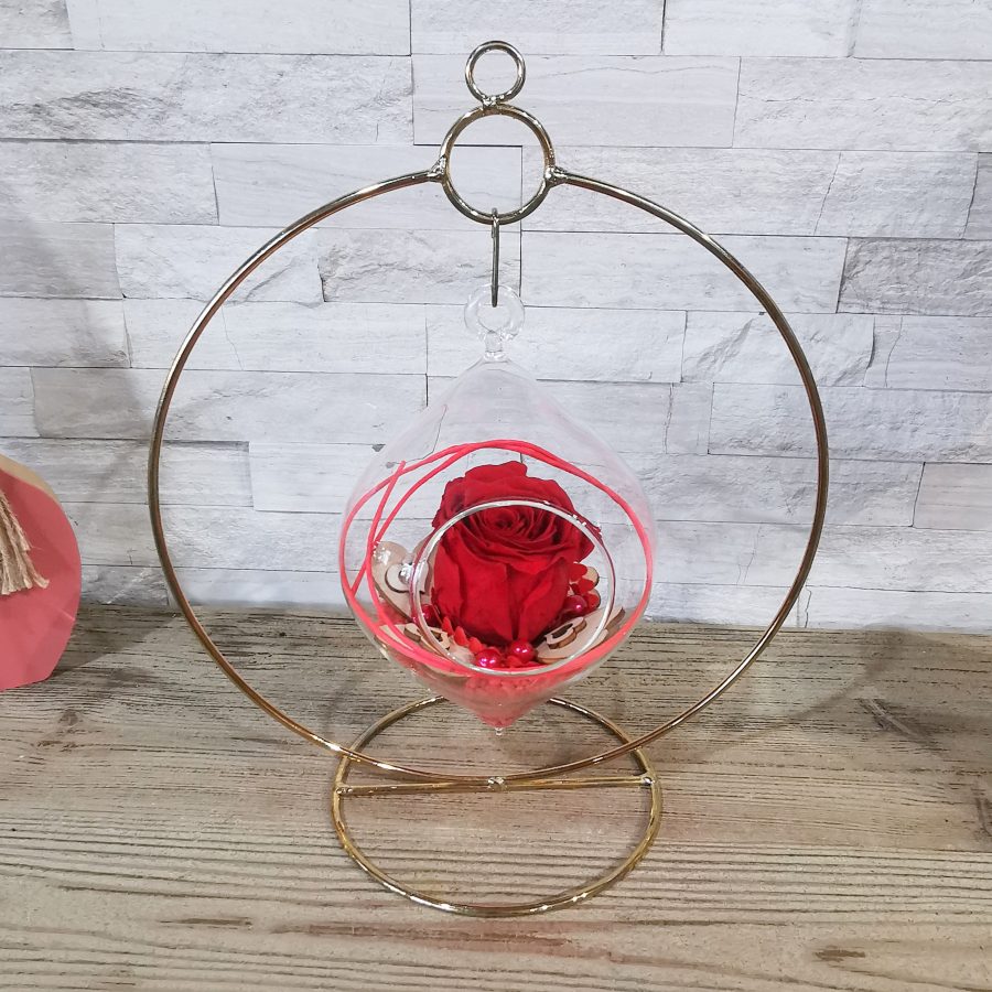 COMPOSITION DE ROSES ÉTERNELLES "FRISSON" - Livraison Toulouse ...