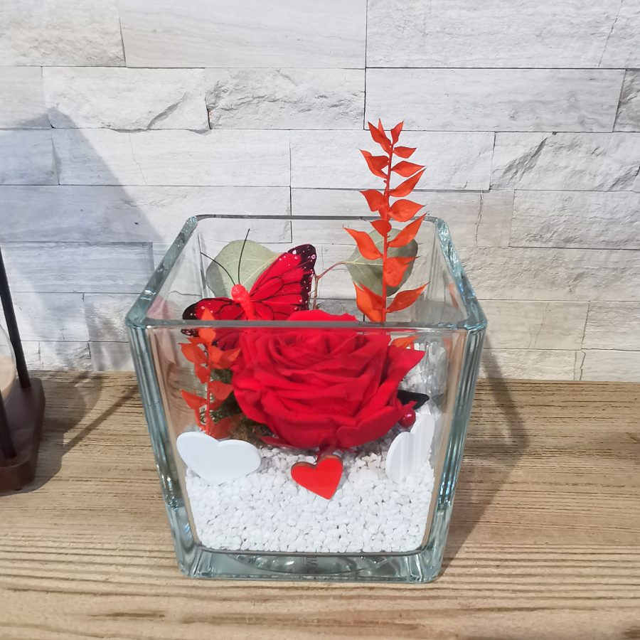 COMPOSITION DE ROSES ÉTERNELLES "TENDRESSE" - Livraison Toulouse ...